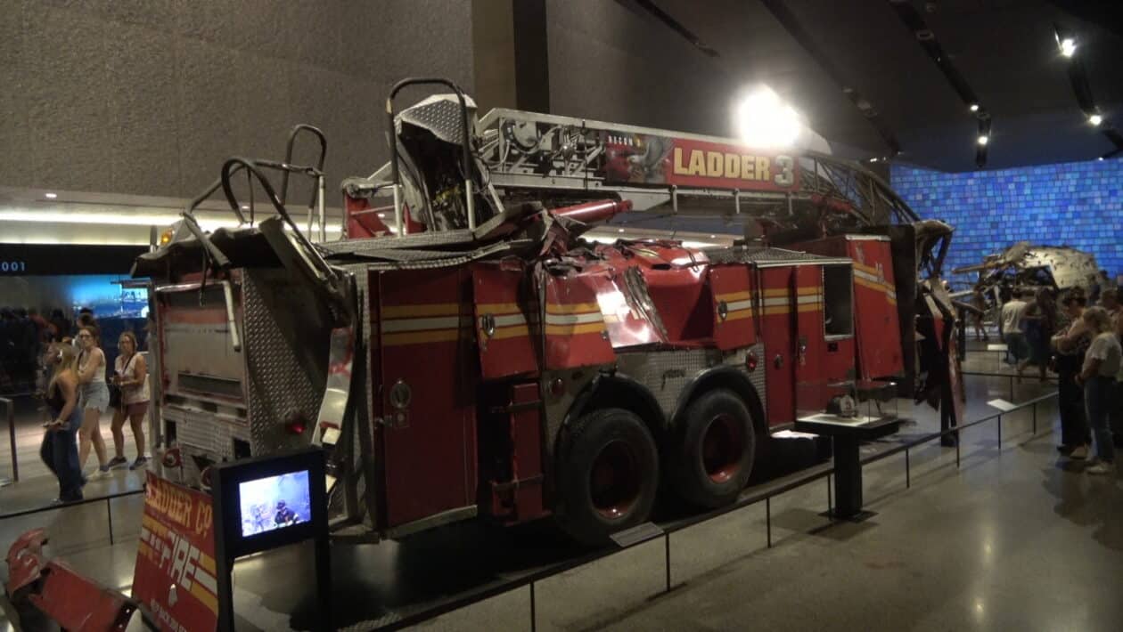 Das 9/11 Memorial am Ground Zero in NYC: Ein bewegender Tribut an die ...